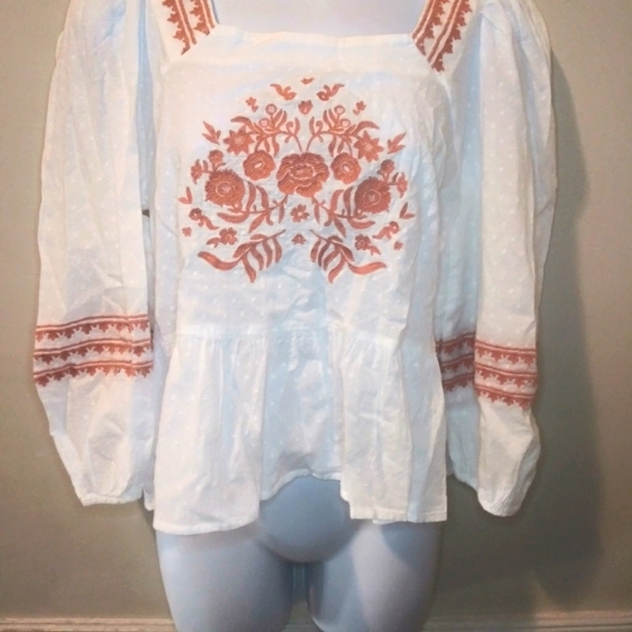 Universal Thread | Tops | Universal Thread Romatic Boho Whiteterracotta ...